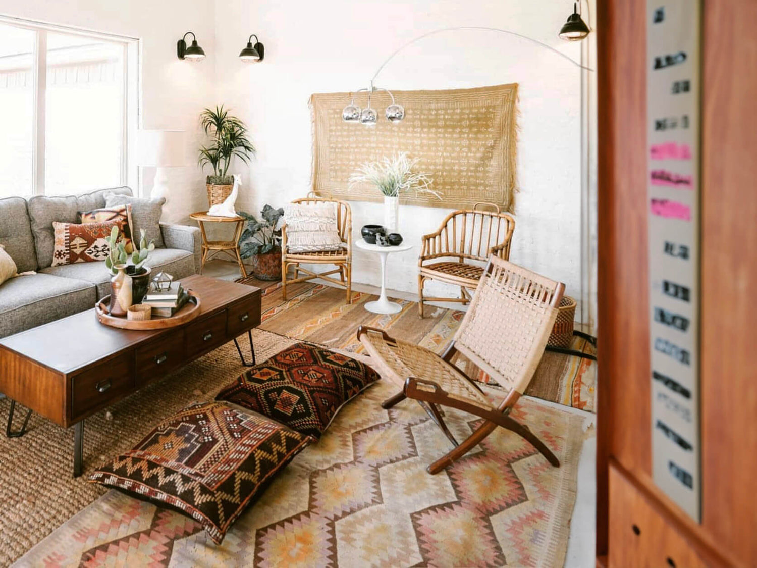 What is a Kilim? Exploring the Charm of Kilim Rugs in 10 Steps – INDIGO ...